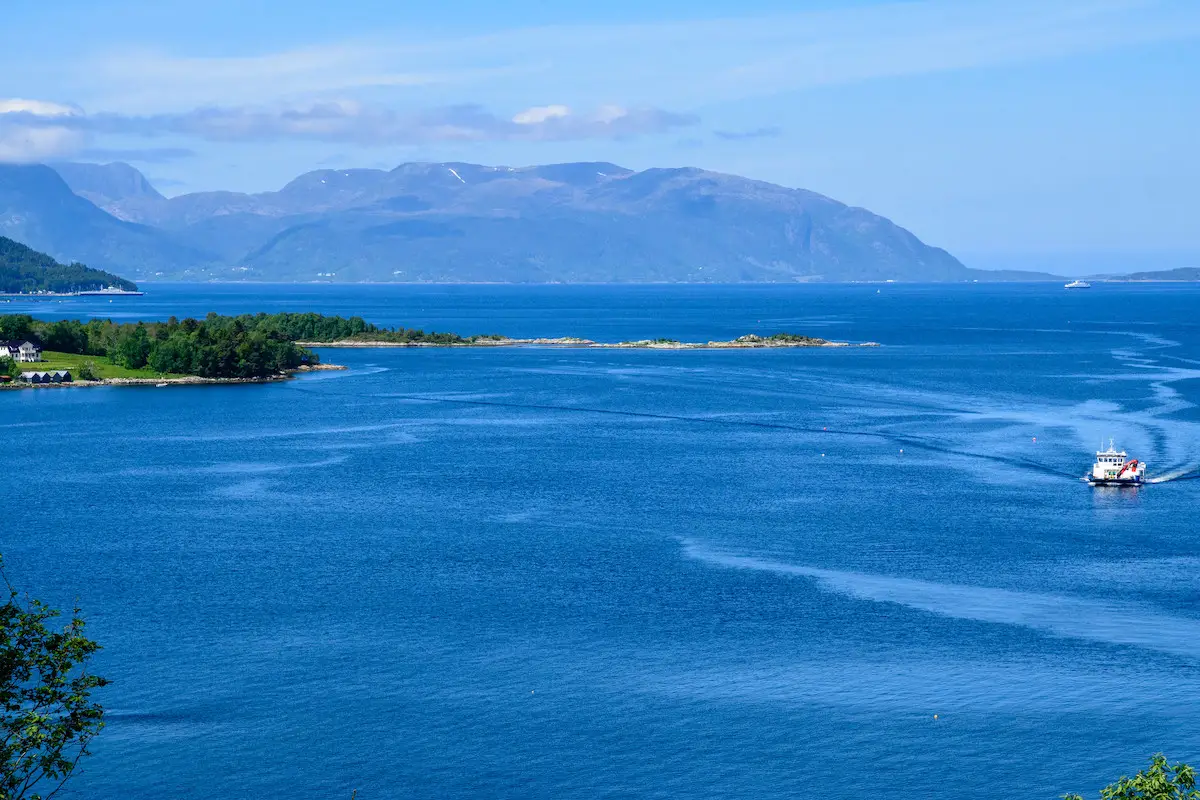 Molde, en Norvège, est l’une des villes les plus merveilleuses du pays ...