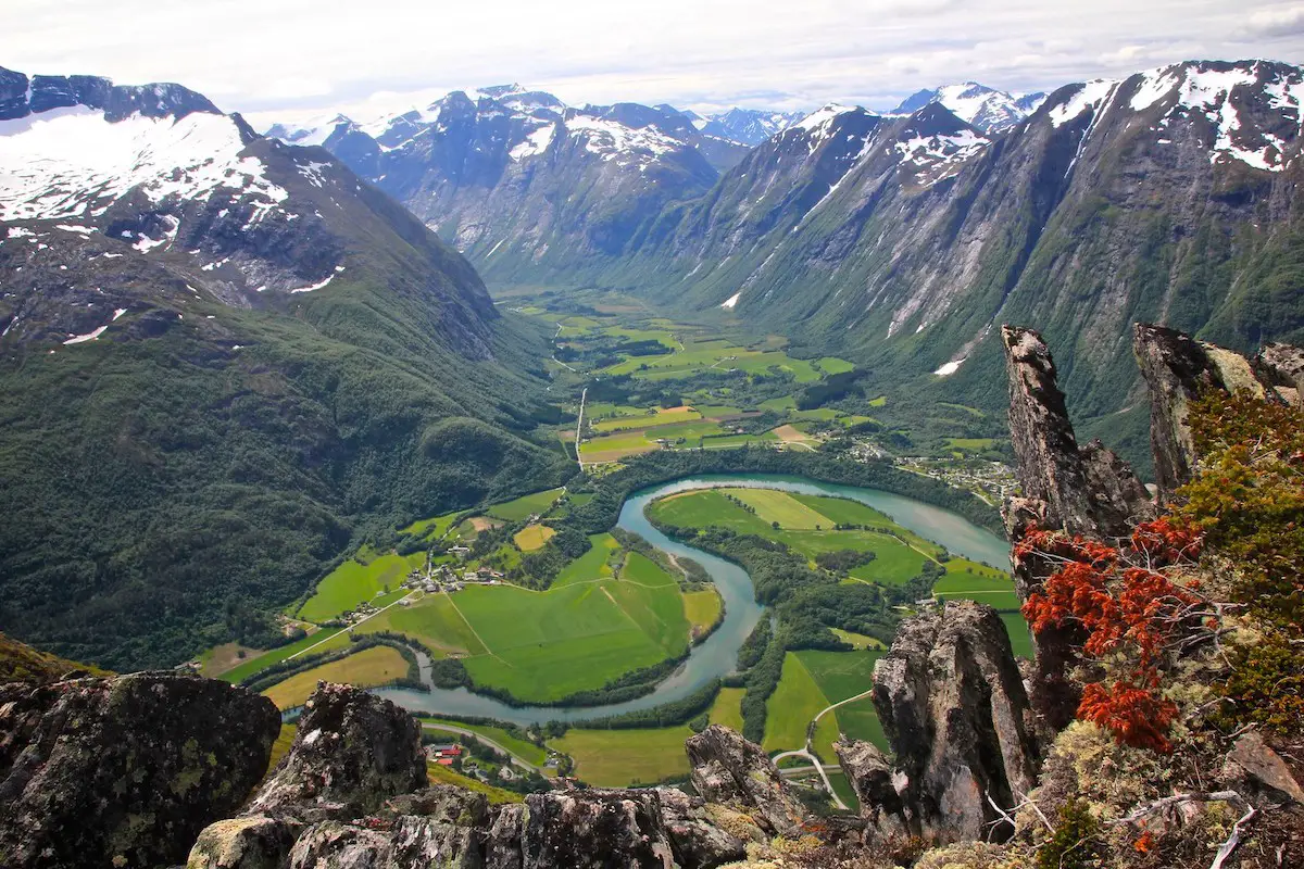 Molde, en Norvège, est l’une des villes les plus merveilleuses du pays ...