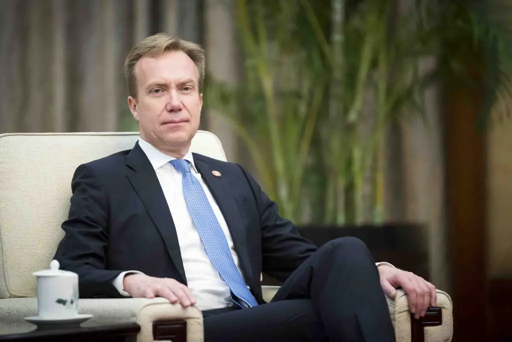 Brende devient président du Forum économique mondial - Actualités de ...