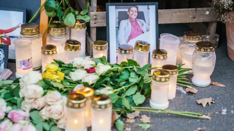 La diaspora tchétchène en Norvège organise un service commémoratif pour ...