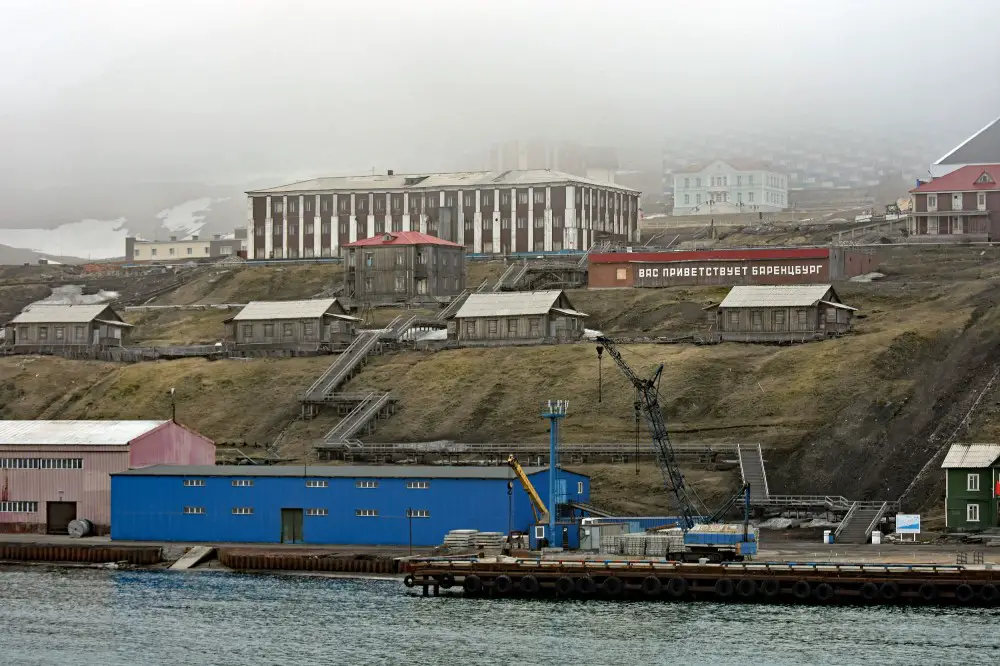 Un diplomate russe a organisé une parade navale dans l'archipel ...
