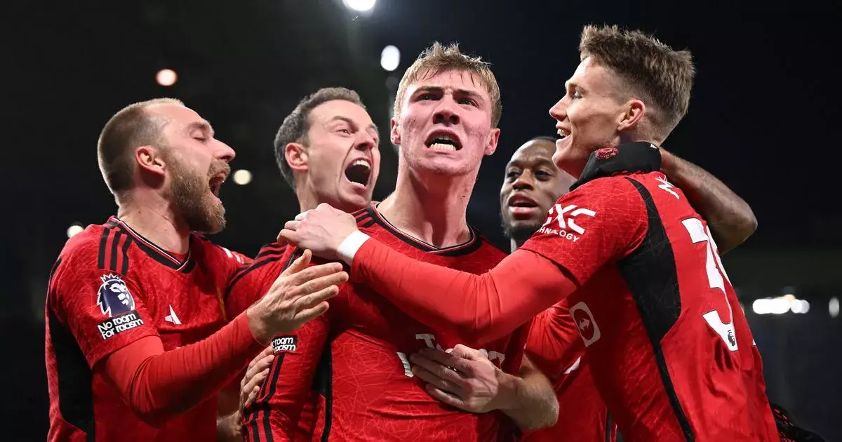 Manchester United must remember Gary Neville's point about Rasmus Hojlund and Erling Haaland ...